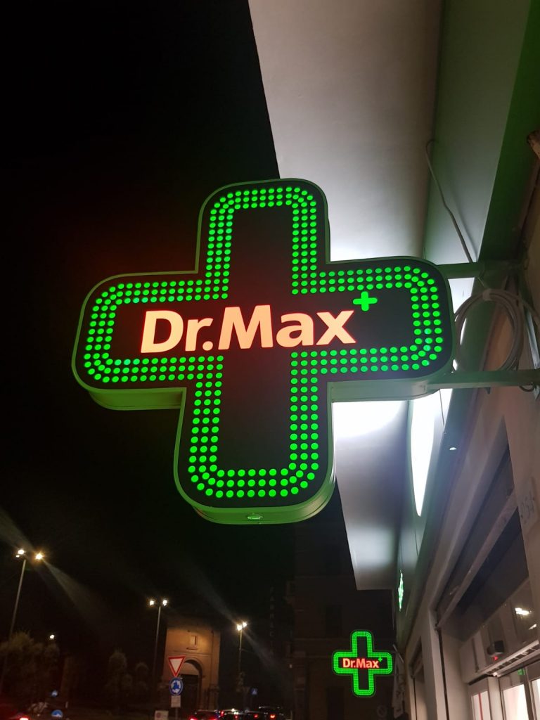 Dr.Max inaugura il proprio flagship store: il posizionamento è sul ...